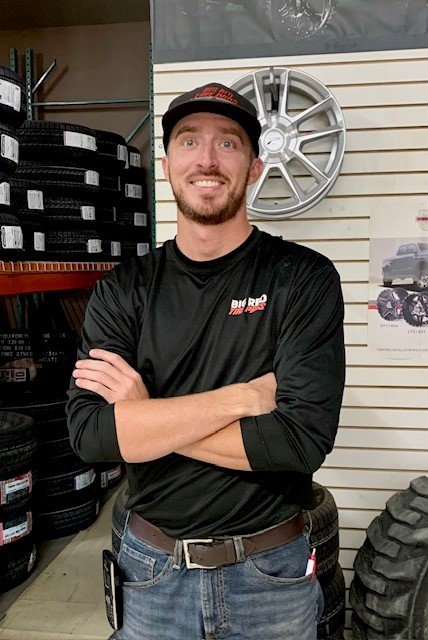 BIG RED TIRE PROS - Updated January 2026 - 22 Reviews - 4900 Old Cheney ...
