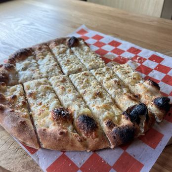 ANGELO ALE HOUSE & PIZZERIA - Updated August 2025 - 24 Photos & 30 ...