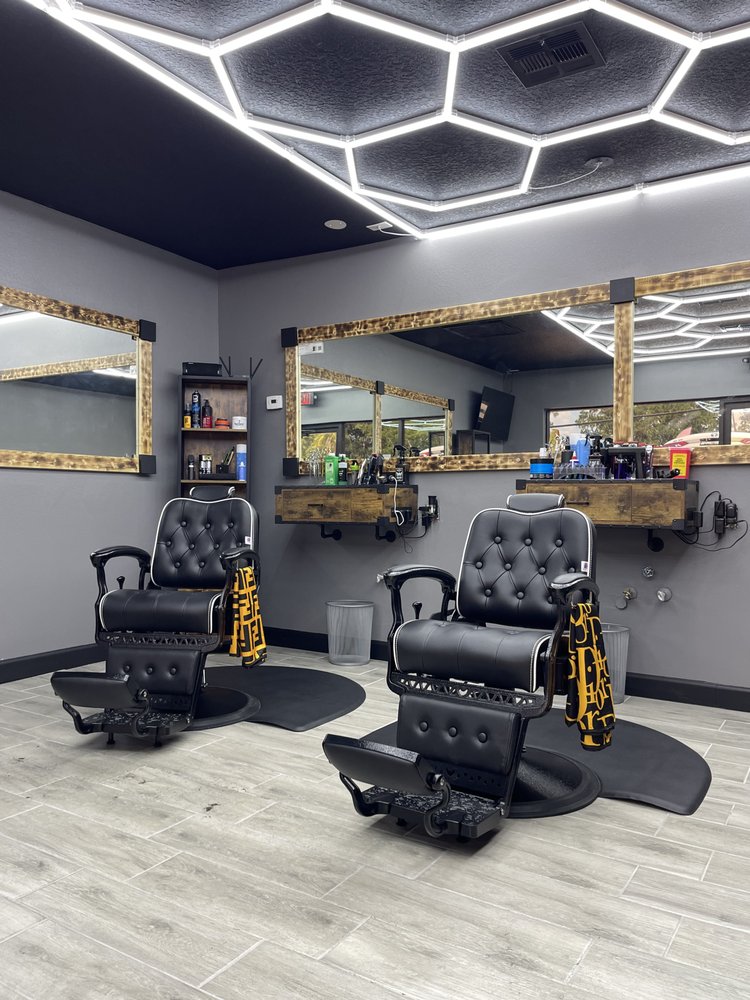 AVRBARBERSHOP - Updated December 2025 - Request an Appointment - 1526 S ...