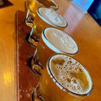 SANDY’S BEACH SHACK - Updated July 2024 - 1666 Photos & 1465 Reviews ...