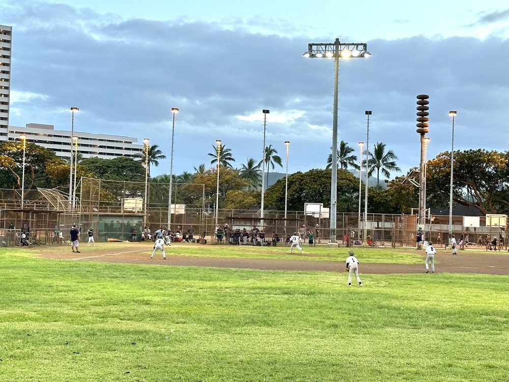 WILSON COMMUNITY PARK - 27 Photos - 4901 Kilauea Ave, Honolulu, Hawaii ...