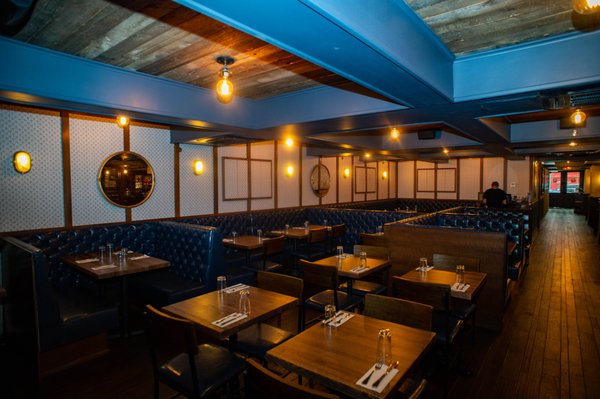 THE ELGIN - Updated January 2026 - 564 Photos & 414 Real Reviews - 64 ...