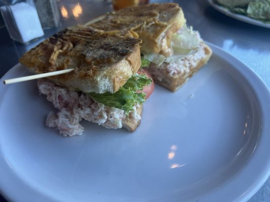 HUFF’S AT BRIDGE BAY - Updated December 2024 - 19 Photos & 28 Reviews ...
