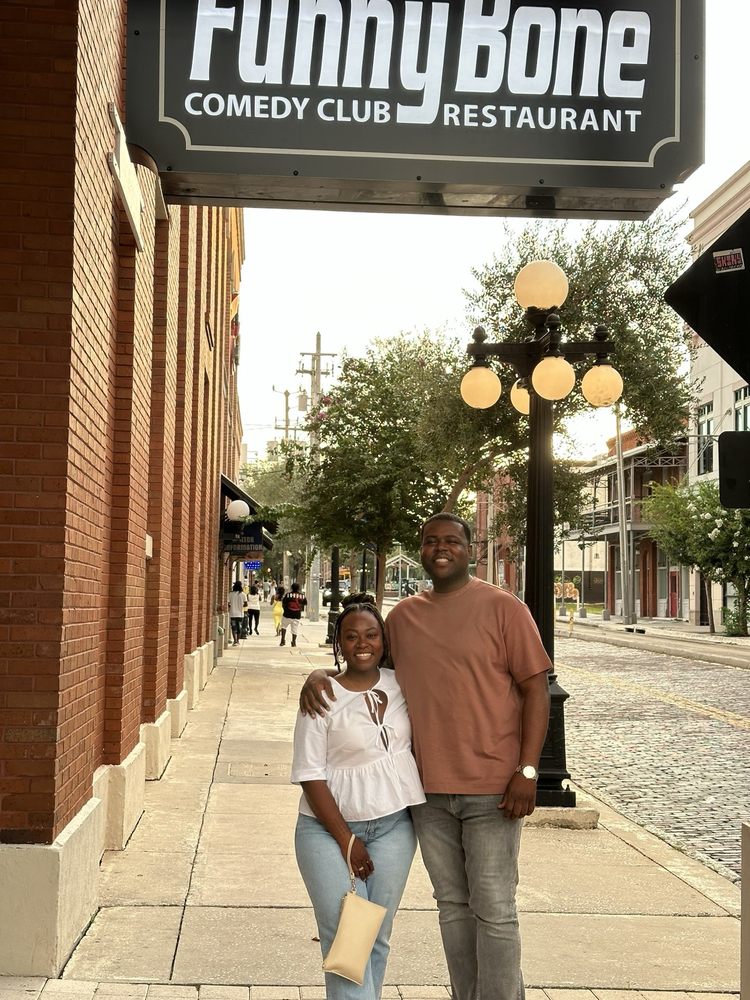 FUNNY BONE COMEDY CLUB & RESTAURANT - Updated January 2026 - 29 Photos ...