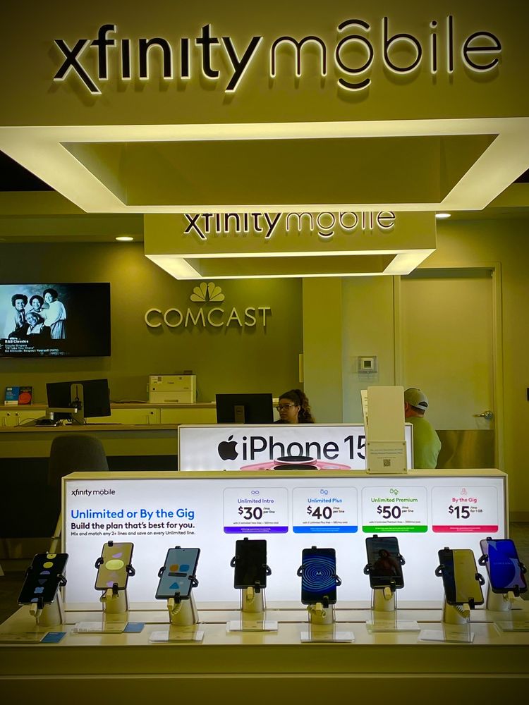 XFINITY STORE BY COMCAST - Updated November 2024 - 65 Photos & 97 ...