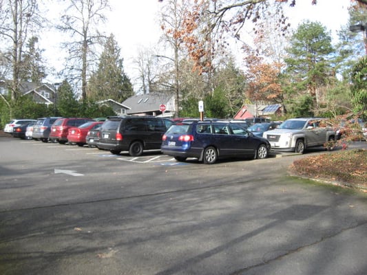 LAKE OSWEGO PUBLIC LIBRARY - Updated December 2025 - 37 Photos & 26 ...