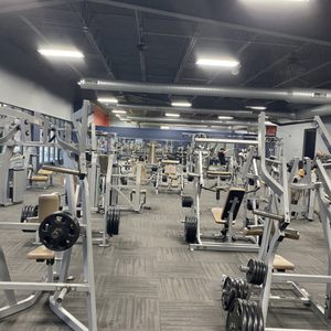 CRUNCH FITNESS - COLUMBIA MO - Updated November 2025 - 10 Reviews - 101 ...