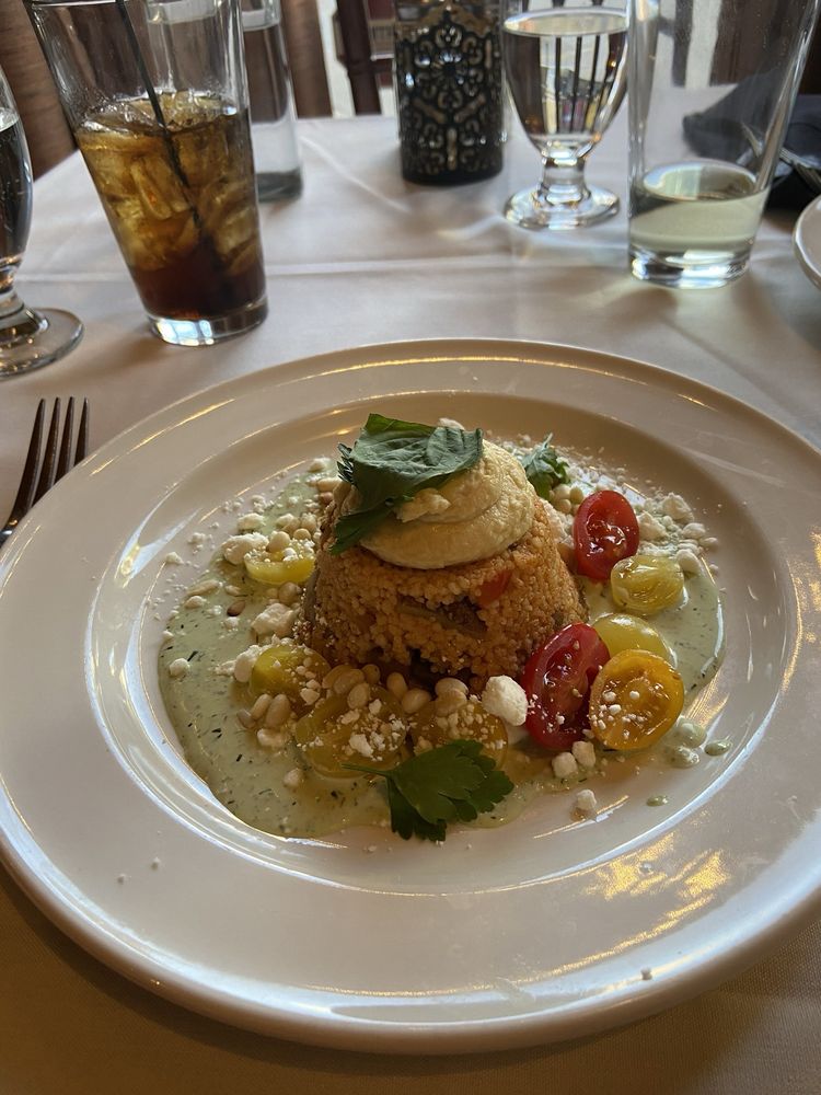 SHEA’S BISTRO AND BAR - Updated January 2026 - 26 Photos - 658 Main St ...