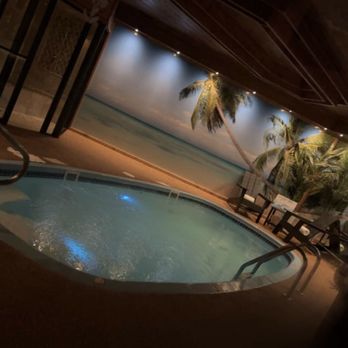 SYBARIS POOL SUITES - Updated December 2025 - 101 Photos & 54 Reviews ...