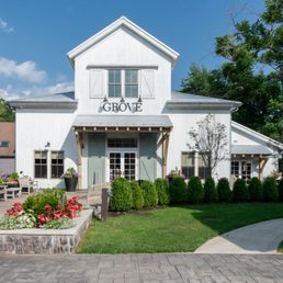 GROVE AT BRIAR BARN INN - Updated October 2025 - 170 Photos & 128 ...