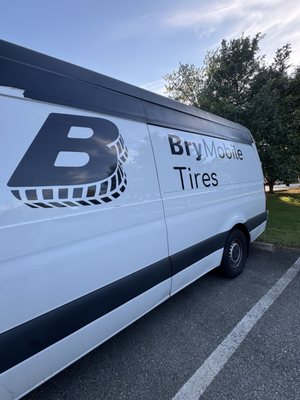BRY MOBILE TIRES - Updated June 2026 - 24 Photos & 30 Reviews - Silver ...