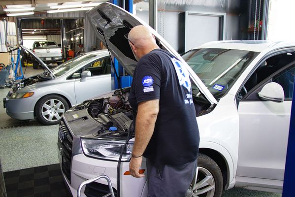 J & T AUTOMOTIVE - Updated December 2025 - 127 Photos & 138 Reviews ...