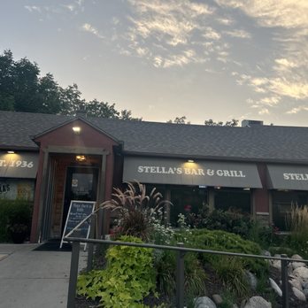 STELLA’S BAR AND GRILL - Updated June 2025 - 562 Photos & 875 Reviews ...