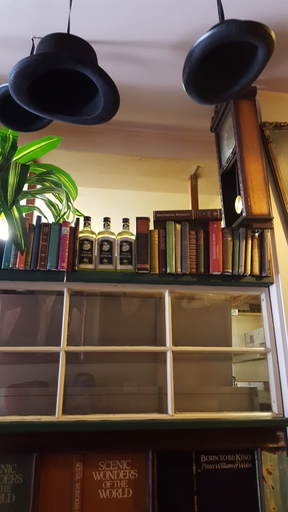 THE PIZZA LIBRARY CO. - 19 Photos - 314 Maunganui Rd, Tauranga, Bay of ...