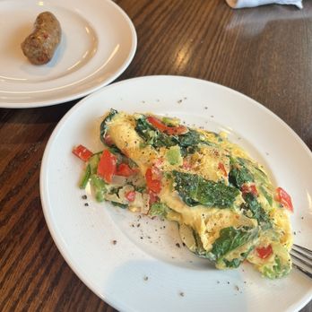 DOUBLETREE BY HILTON HOTEL READING - Updated October 2025 - 275 Photos ...