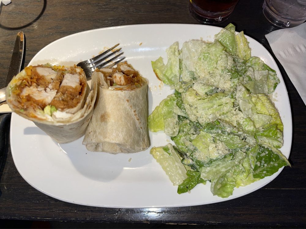 Red Robin Gourmet Burgers, Collegeville | Roadtrippers