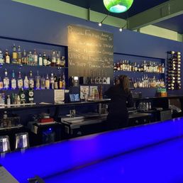 ROOTS THE RESTAURANT - Updated January 2026 - 295 Photos & 433 Reviews ...