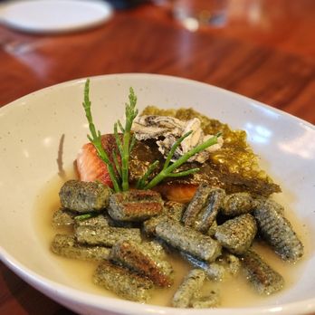 84 YESLER - Updated October 2025 - 628 Photos & 163 Reviews - 84 Yesler ...