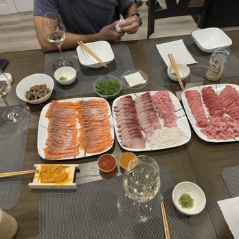 TOKYO FISH MARKET - Updated December 2024 - 1339 Photos & 989 Reviews ...