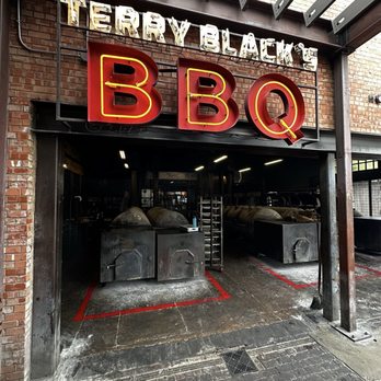 TERRY BLACK’S BARBECUE - Updated June 2024 - 3665 Photos & 2453 Reviews ...