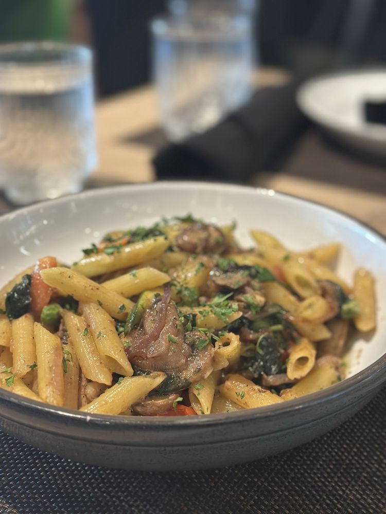 ELVIS ITALIAN GRILLE - Updated January 2026 - 111 Photos & 47 Reviews ...