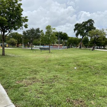 HENRY REEVES PARK - Updated July 2025 - 14 Photos - 528 NW 10 St, Miami ...
