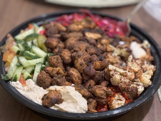 LAZEEZ EATS - Updated October 2025 - 32 Photos & 27 Reviews - 2643 ...