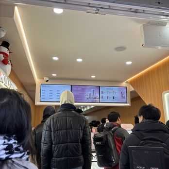 MOLLY TEA - Updated January 2026 - 437 Photos & 176 Reviews - 63 Mott ...