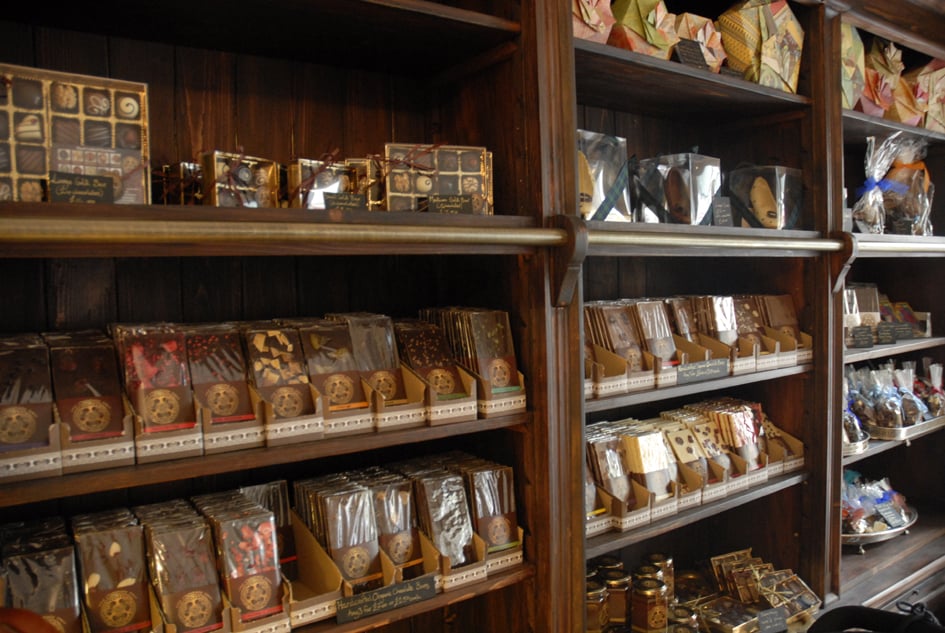 THE CHOCOLATE TREE - Updated December 2025 - 79 Photos & 54 Reviews ...