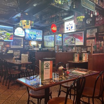 DUFFY’S TAVERN - 157 Photos & 220 Reviews - 2108 SW 57th Ave, Miami ...