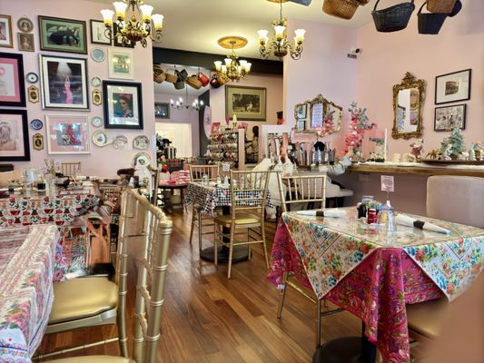 GOODNESS GRACIOUS KITCHEN & CUPBOARD - Updated October 2025 - 112 ...