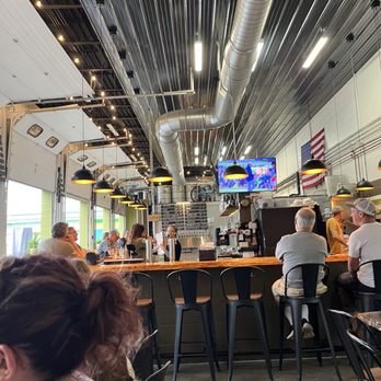 SUGAR RUN BREWING - Updated December 2025 - 43 Photos & 19 Reviews ...