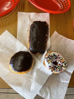 SIP & DIP DONUTS - 386 Photos & 377 Reviews - 1001 13th St, Saint Cloud ...