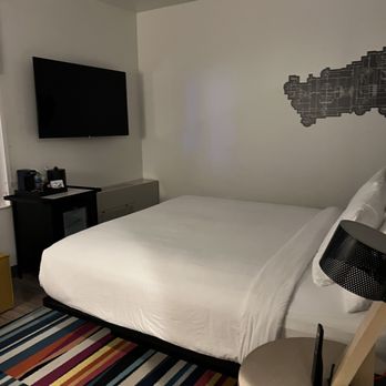 ALOFT ANCHORAGE - Updated July 2025 - 38 Photos & 27 Reviews - 310 West ...