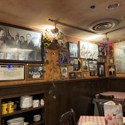 BUCA DI BEPPO ITALIAN RESTAURANT - Updated December 2025 - 987 Photos ...
