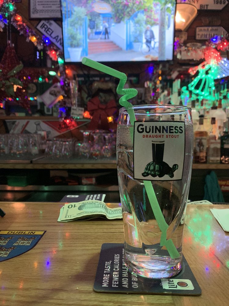 SIX PENNY BIT - 20 Photos & 39 Reviews - 5800 W Montrose Ave, Chicago ...