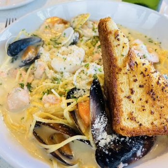 DAPPER DINE & LOUNGE - Updated August 2025 - 498 Photos & 228 Reviews ...