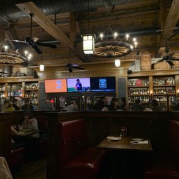 STONEFORGE TAVERN & PUBLICK HOUSE - Updated March 2025 - 123 Photos ...