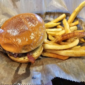 THE CASSELMAN RESTAURANT - Updated April 2025 - 41 Photos & 31 Reviews ...