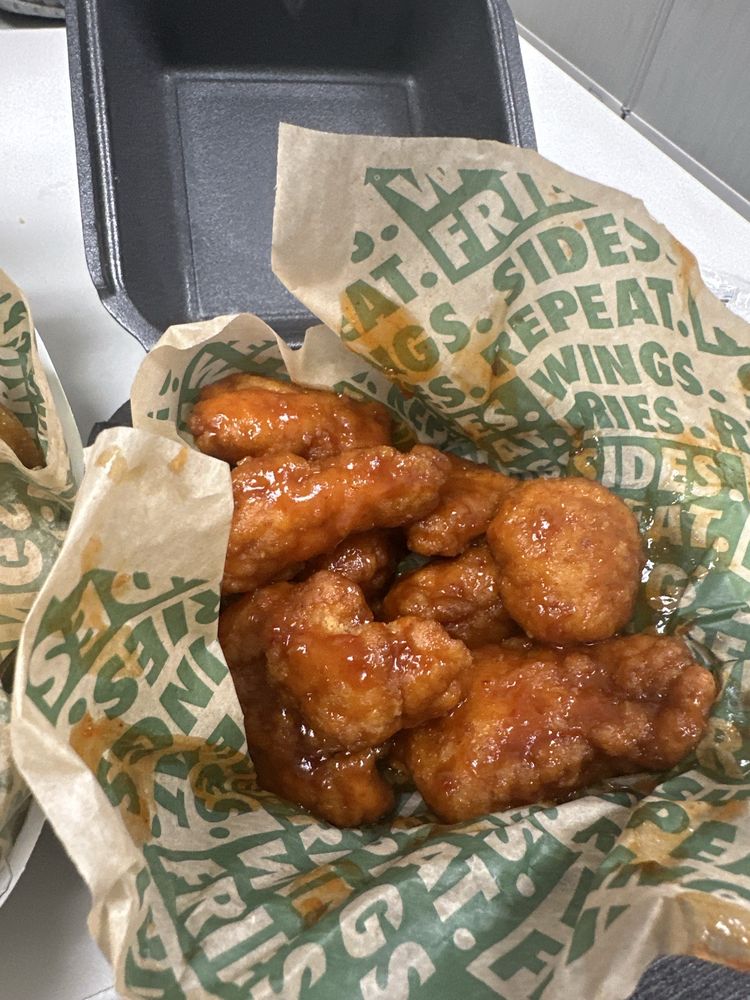 WINGSTOP - Updated October 2025 - 11 Reviews - 13625 Northdale Blvd ...