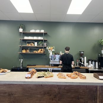 FORTY THREE BAKERY - Updated August 2024 - 107 Photos & 54 Reviews ...