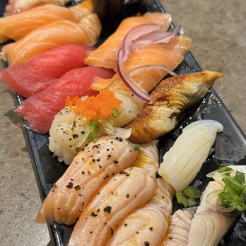 SAKE 2 ME SUSHI - Updated May 2025 - 8196 Photos & 4421 Reviews - 11454 ...