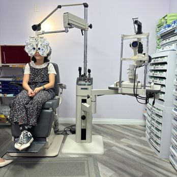 CRYSTAL VISION OPTOMETRY - Updated October 2025 - 16 Photos & 65 ...