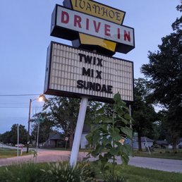 IVANHOE’S DRIVE IN - Updated December 2025 - 163 Photos & 194 Reviews ...