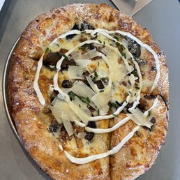 MELLOW MUSHROOM CARMEL - Updated December 2025 - 271 Photos & 240 ...