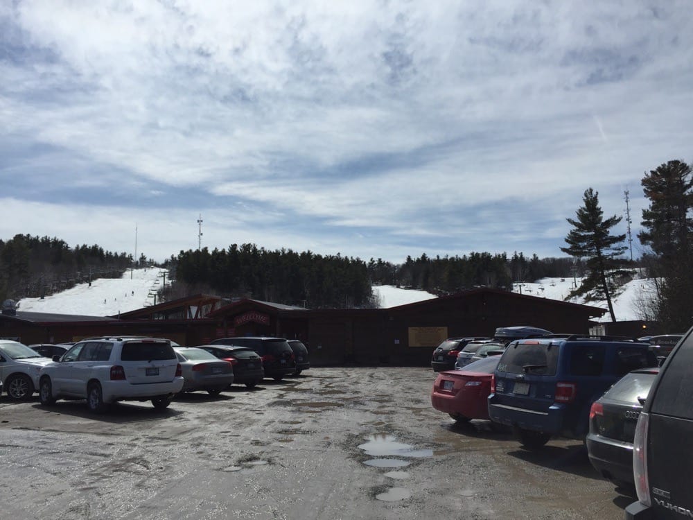 PAKENHAM SKI HILL - Updated September 2024 - 527 Ski Hill Road ...