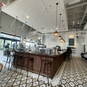 TATTE BAKERY & CAFE - Updated July 2025 - 286 Photos & 141 Reviews ...