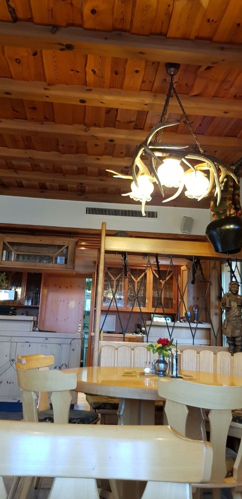 PENSION HASSELBERGER HOF - 21 Photos - Rössweg 4, Hasloch, Bayern ...