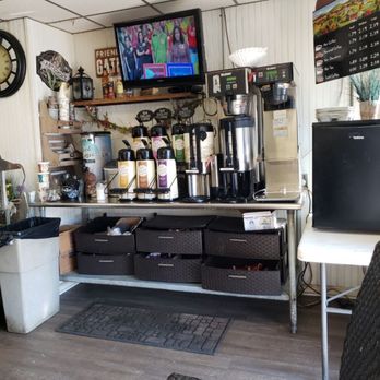 BLUE CHECK DELI - Updated December 2025 - 32 Photos & 42 Reviews - 382 ...