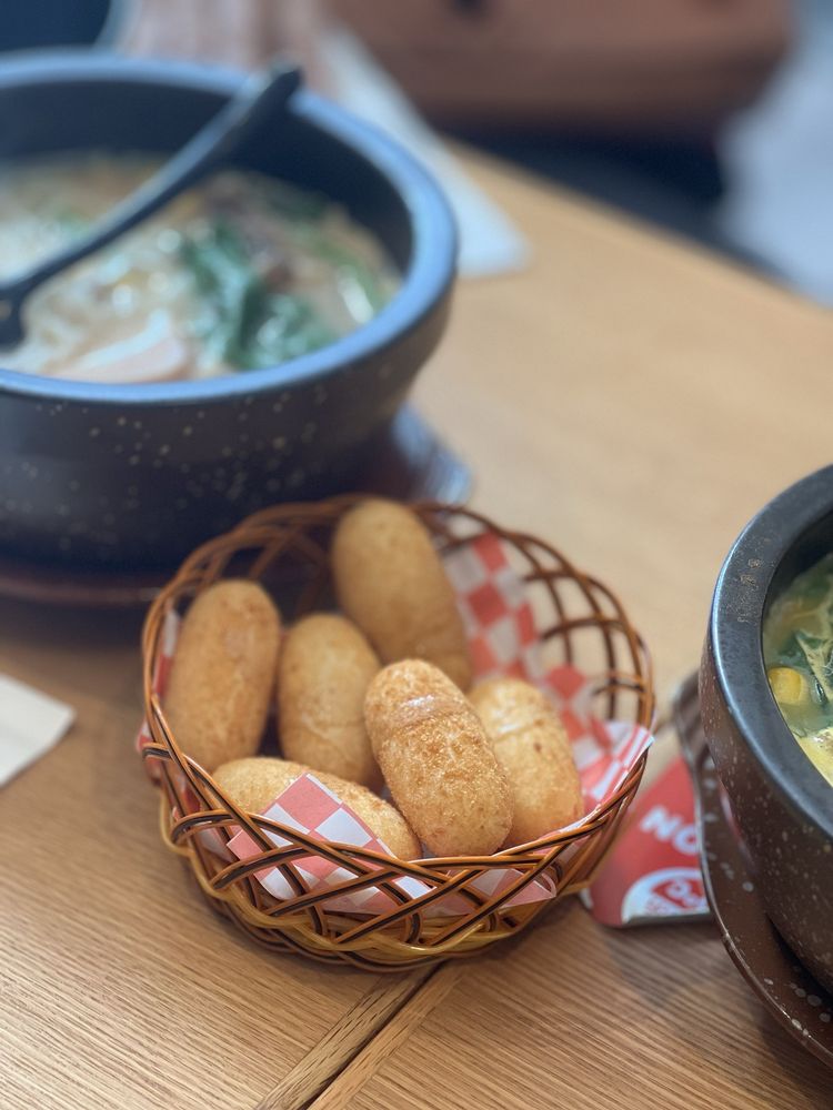 MEETRICE NOODLE - Updated January 2026 - 38 Photos - 20 Gibson Drive, Markham, Ontario - Chinese ...